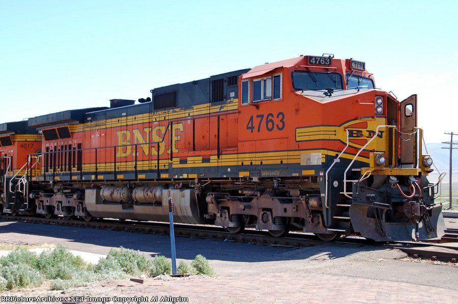BNSF 4763